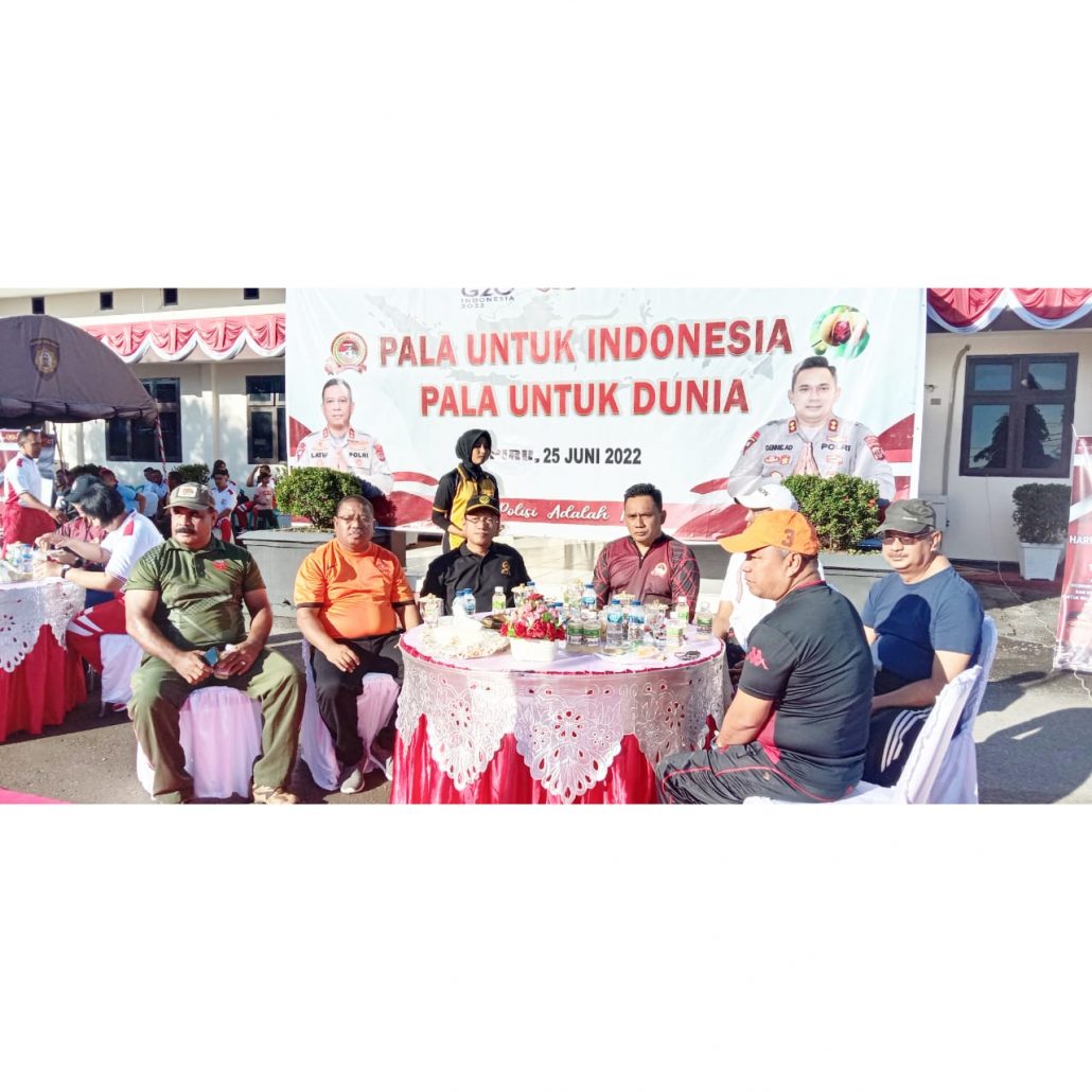 Pecahkan Rekor Dunia MURI Minum Jus Pala, Kapolres SBB Harap Potensi ...