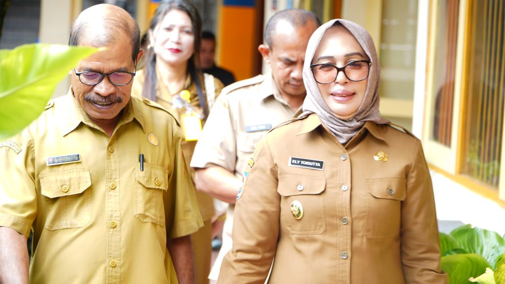 Wawali Toisuta Bersama Kadis Pendidikan Monev On The Spot Ke-20 Sekolah ...